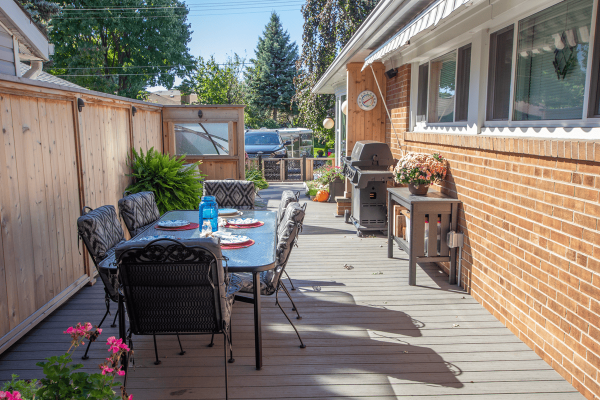 9 Small Outdoor Space Ideas to Maximize Your Backyard